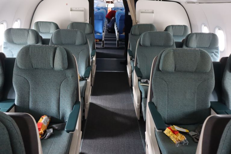 Recaro 5510B 210-Series Business Class Seats - aviadf.ce